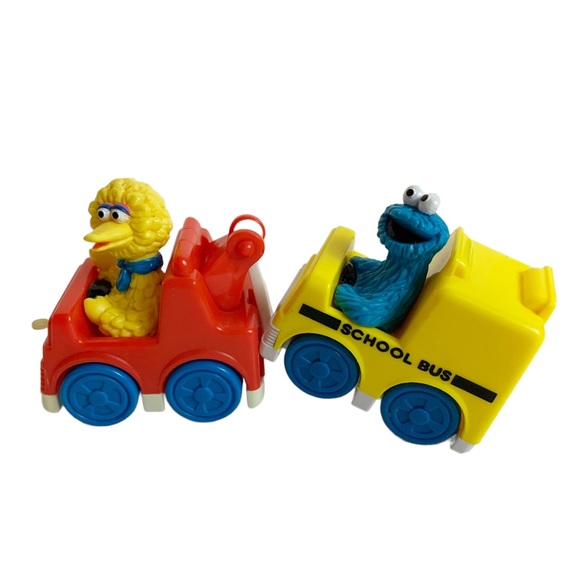 Sesame Street | Toys | Sesame Street Cookie Monster School Bus Big Bird ...
